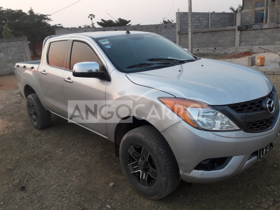 Mazda BT50 2015 (Diesel) - Angocarro