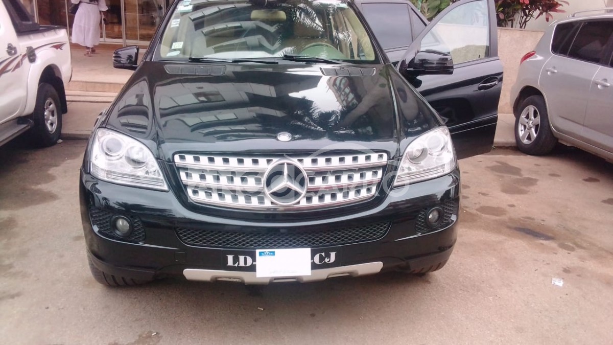 Mercedes Classe ML 2007 (Gasolina) - Angocarro