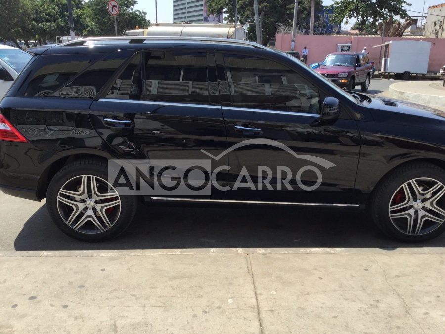 Mercedes Classe ML 2016 (Gasolina) - Angocarro