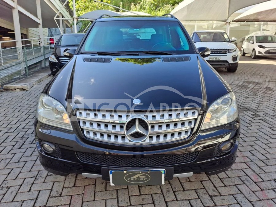Mercedes Classe ML 2006 (Gasolina) - Angocarro