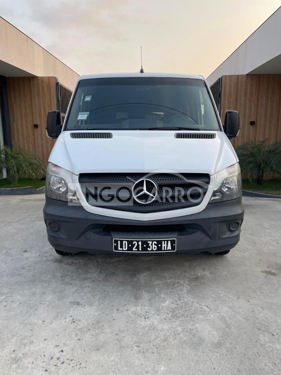 Mercedes Sprinter 2019 (Gasolina) - Angocarro