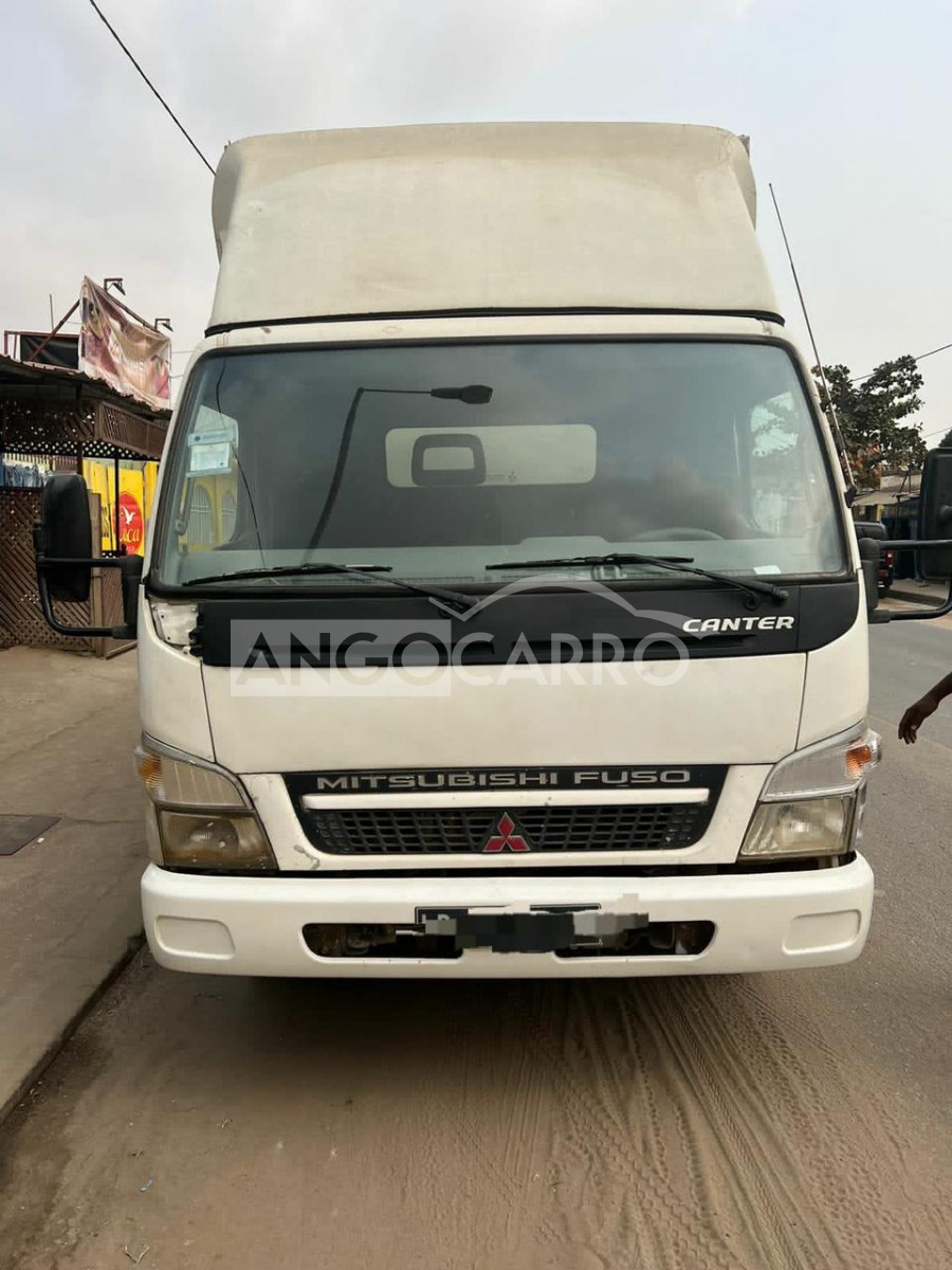 Mitsubishi Canter 2013 (Diesel) - Angocarro