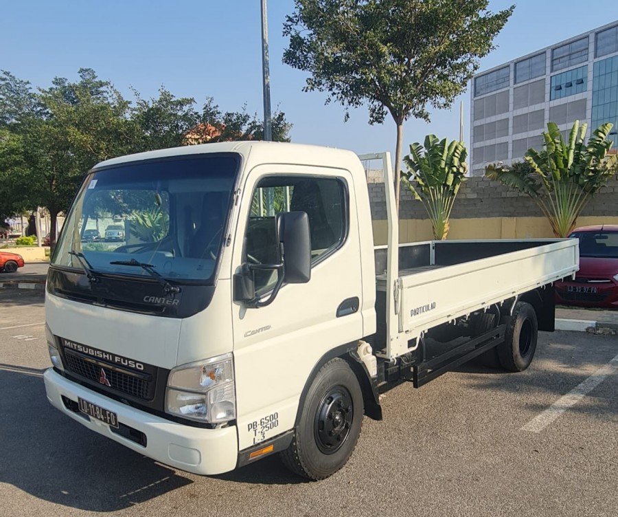Mitsubishi Canter 2014 (Diesel) - Angocarro