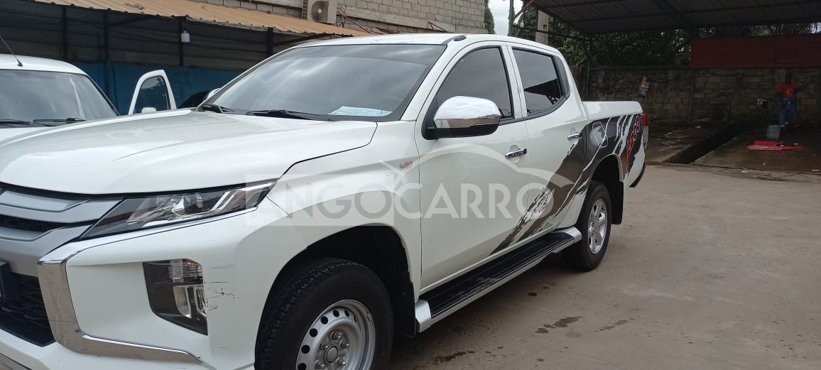 Mitsubishi L200 2020 (Diesel) - Angocarro