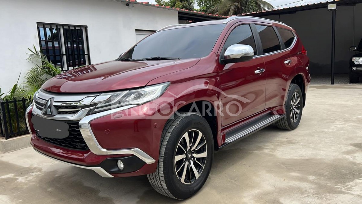 Mitsubishi Montero 2020 (Gasolina) - Angocarro