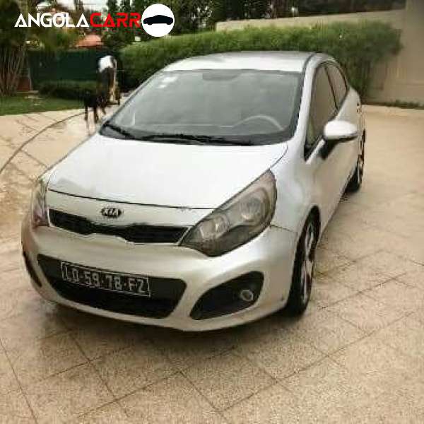 Kia Rio - Angocarro