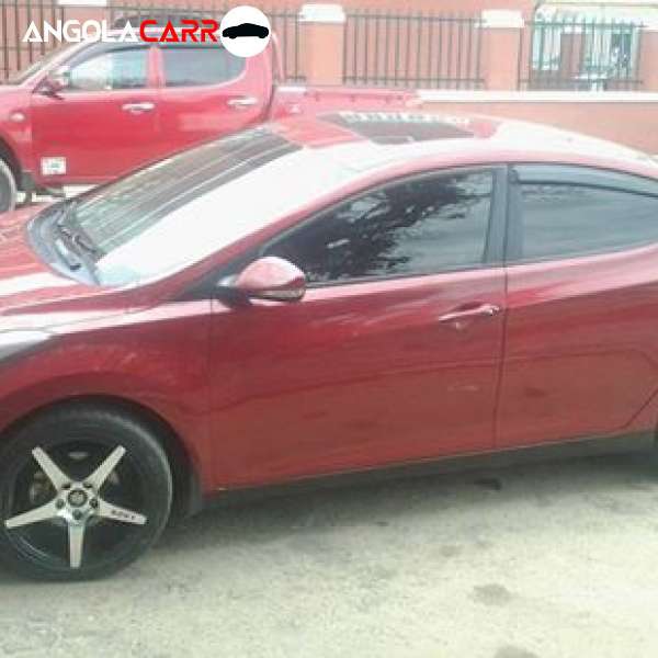Hyundai Elantra - Angocarro