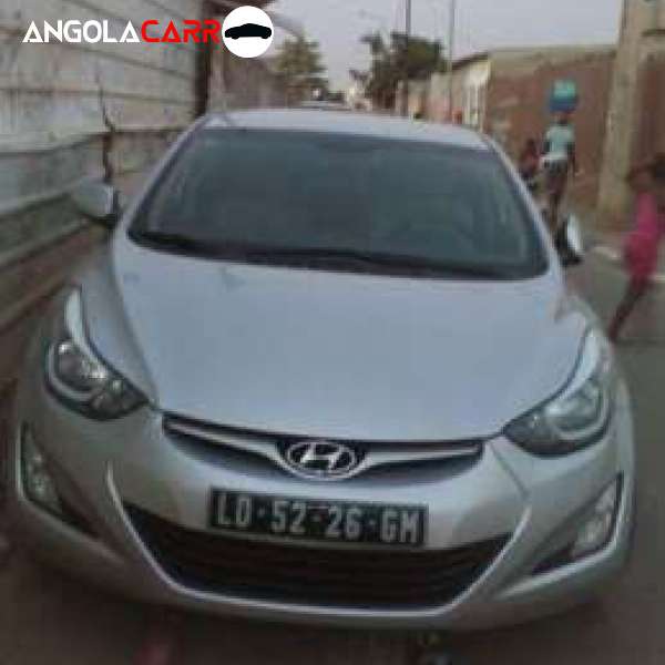Hyundai Elantra - Angocarro