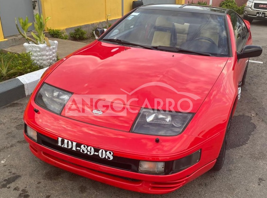 Nissan 350Z 1998 (Gasolina) - Angocarro