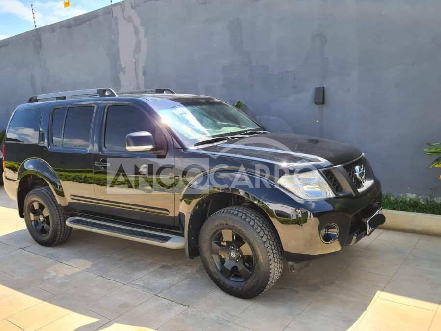 Nissan Pathfinder 2015 (Diesel) - Angocarro