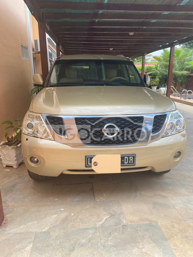 Nissan Patrol 2012 (Gasolina) - Angocarro