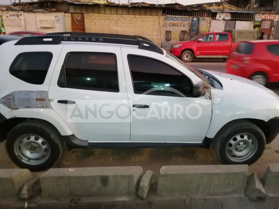 Renault Duster 2011 (Diesel) - Angocarro