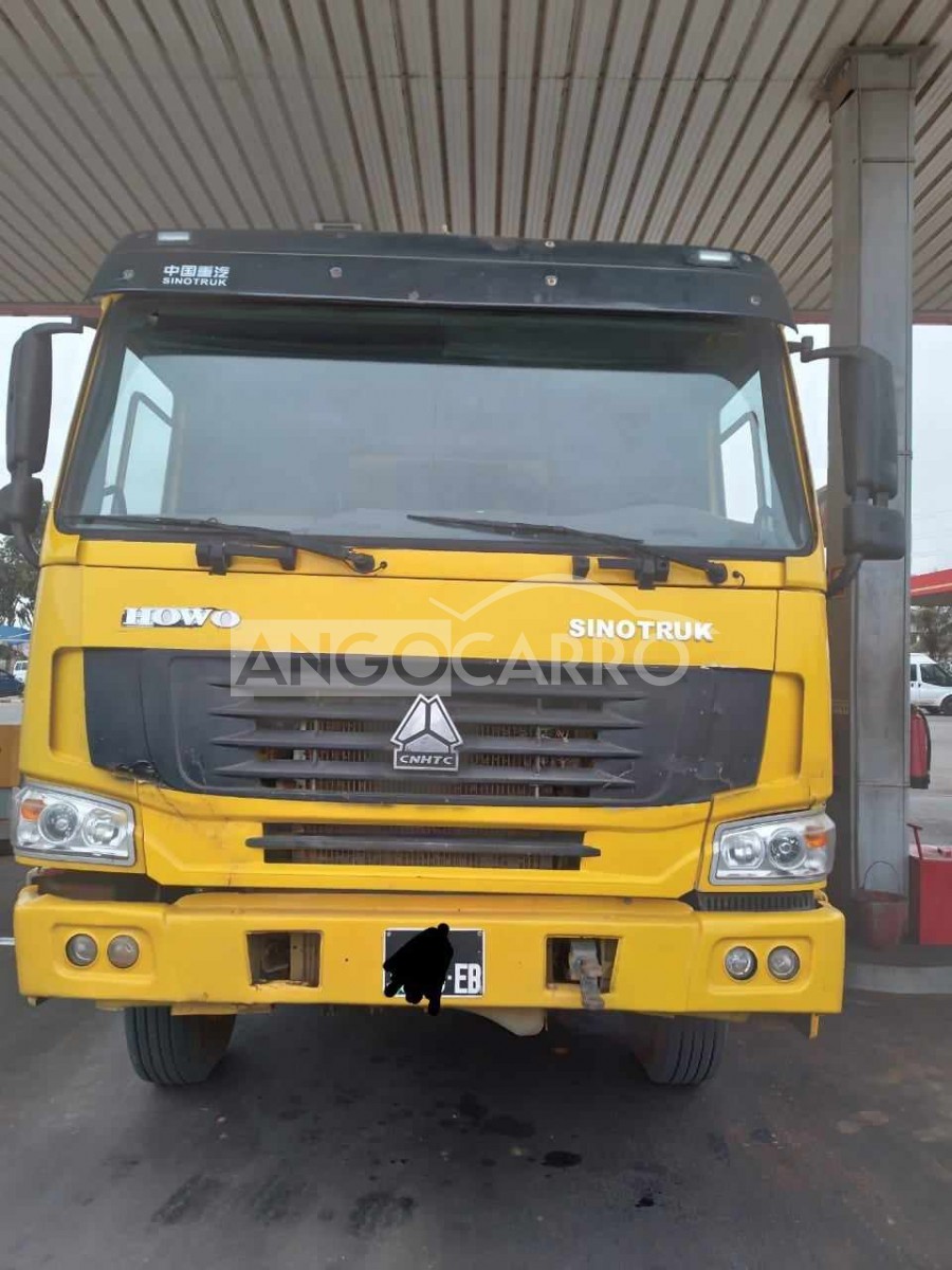 Sinotruck Howo 2014 (Diesel) - Angocarro