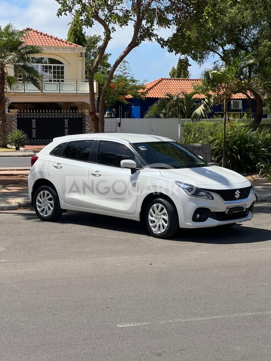 Suzuki Baleno 2023 (Gasolina) - Angocarro