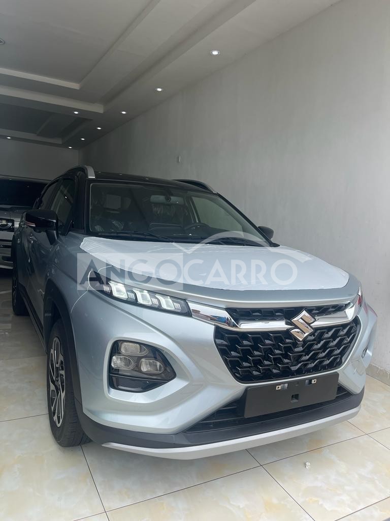 Suzuki Fronx 2024 (Gasolina) - Angocarro