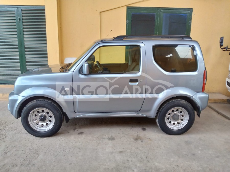 Suzuki Jimny 2014 (Gasolina) - Angocarro