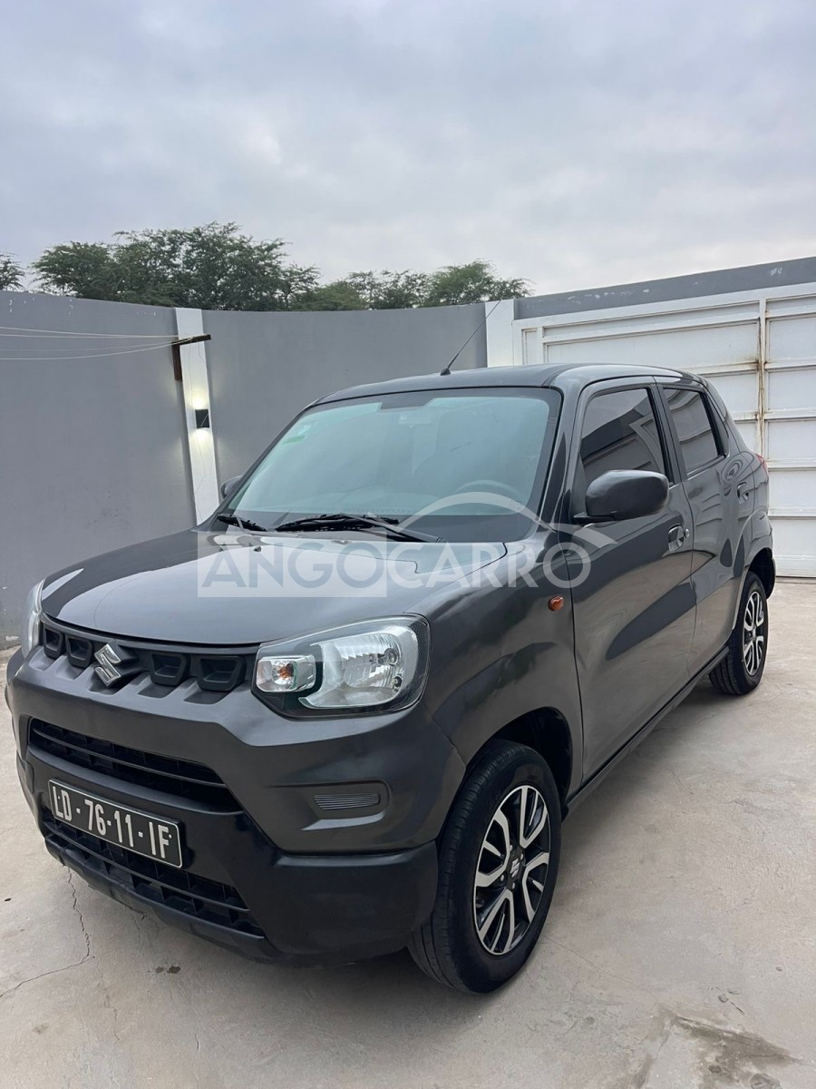 Suzuki S-Presso 2023 (Gasolina) - Angocarro