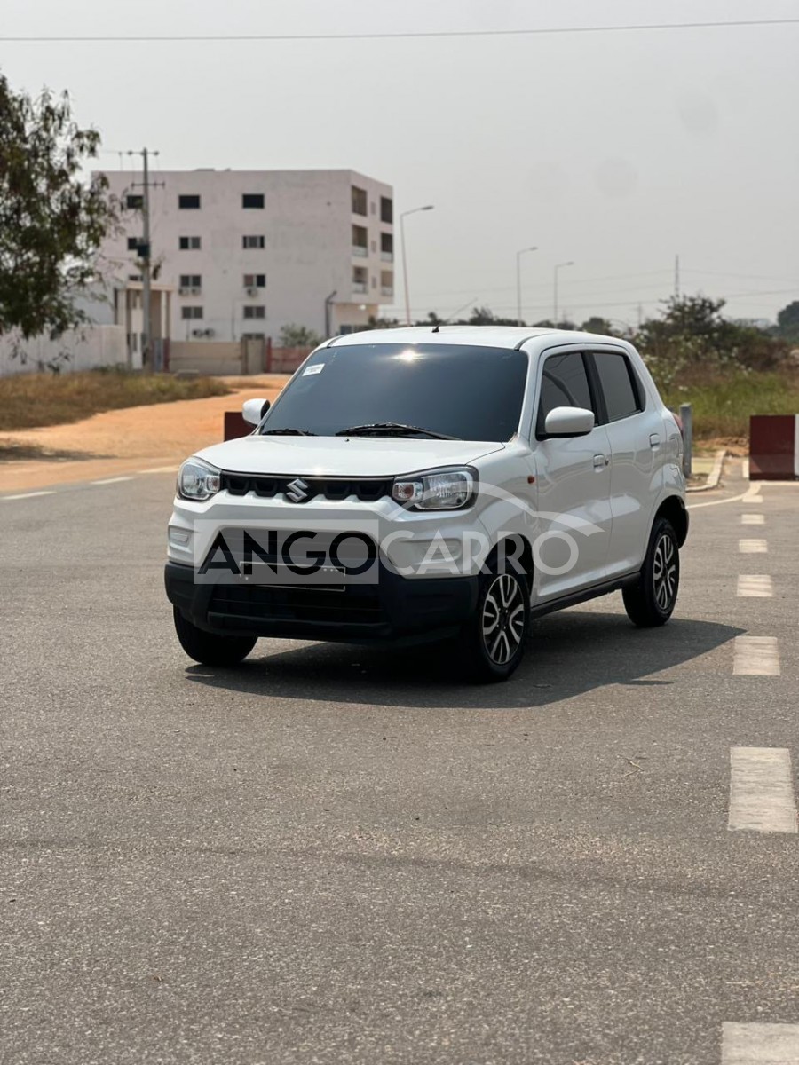 Suzuki S-Presso 2023 (Gasolina) - Angocarro