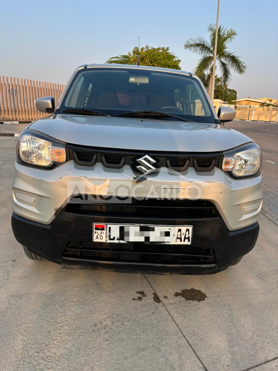 Suzuki S-Presso 2024 (Gasolina) - Angocarro