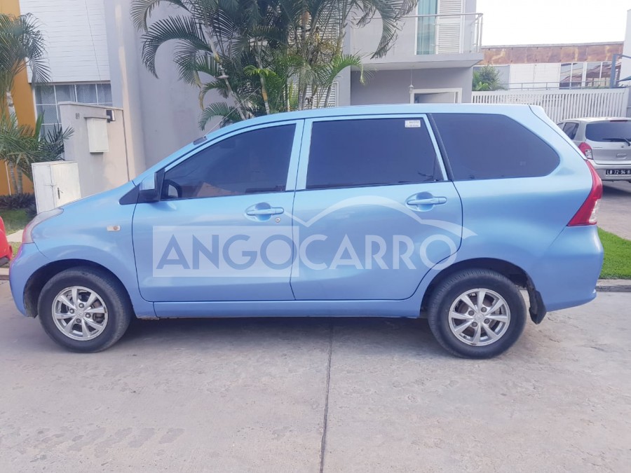 Toyota Avanza 2014 (Gasolina) - Angocarro
