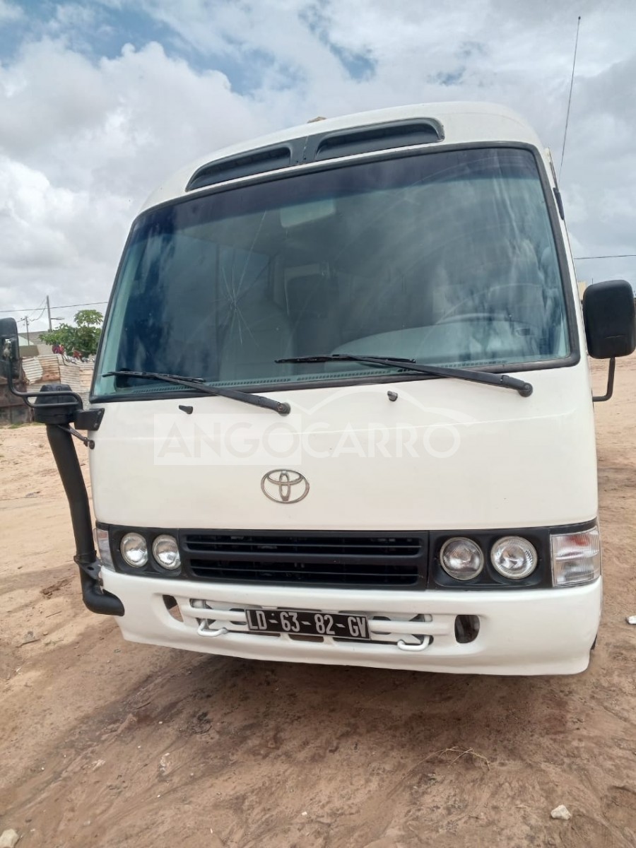 Toyota Coaster 2017 (Diesel) - Angocarro