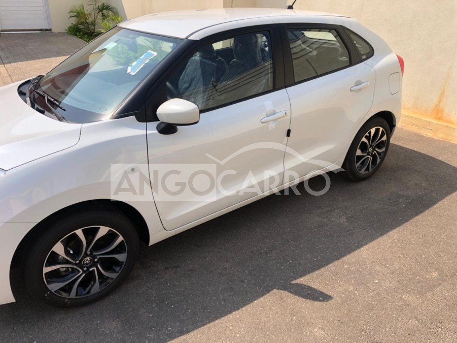 Toyota Starlet 2021 (Gasolina) - Angocarro