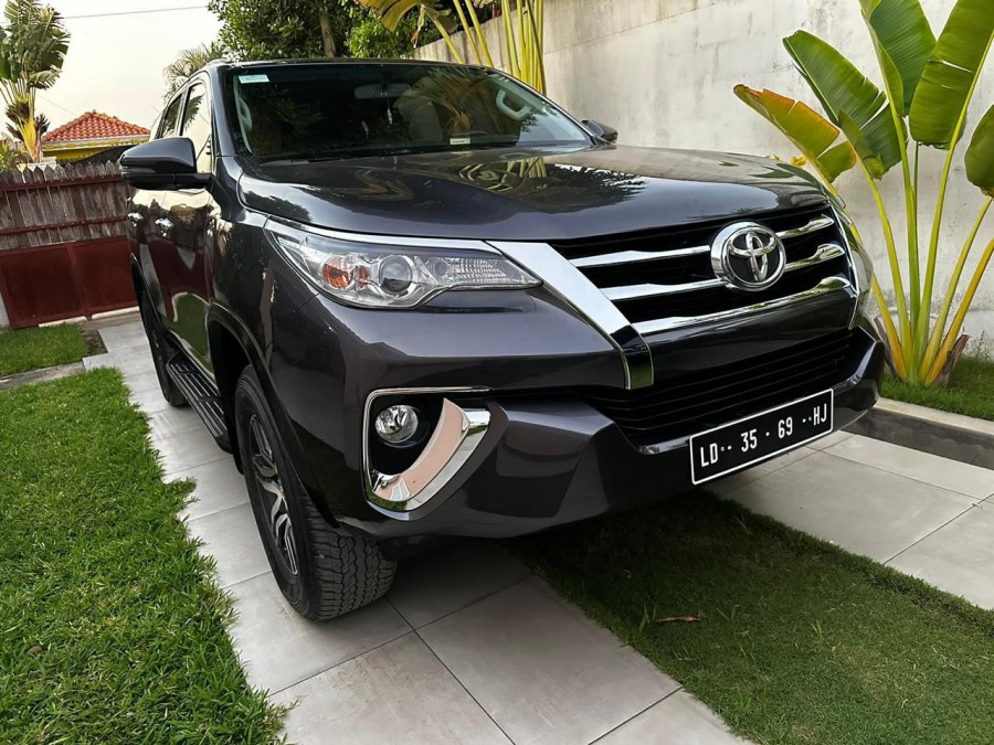 Toyota Fortuner 2019 (Gasolina) - Angocarro