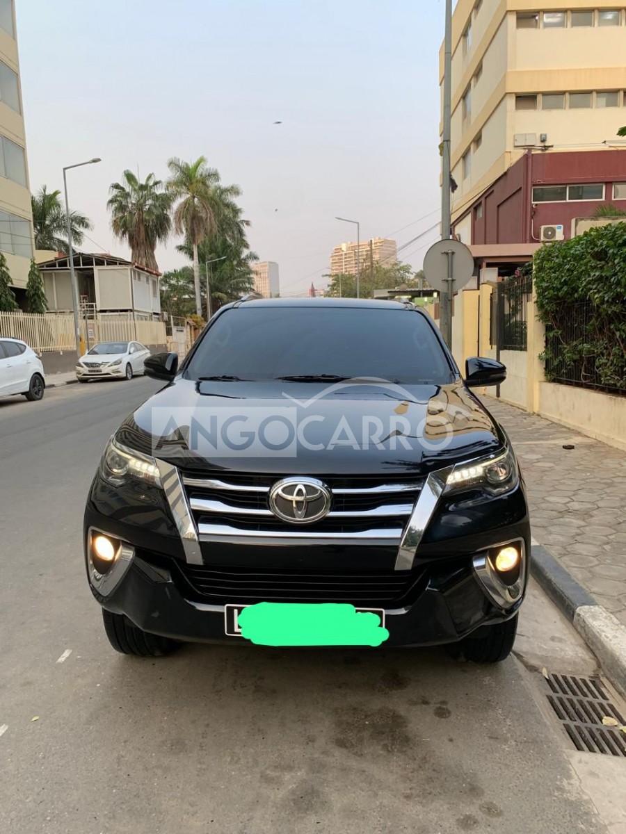 Toyota Fortuner 2020 (Diesel) - Angocarro