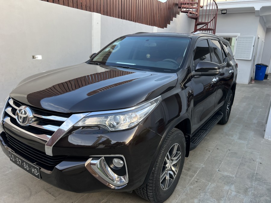 Toyota Fortuner 2020 (Diesel) - Angocarro
