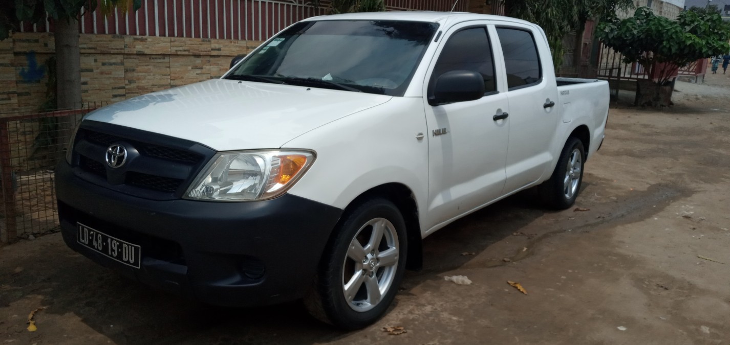 Toyota Hilux 2010 (Diesel) - Angocarro