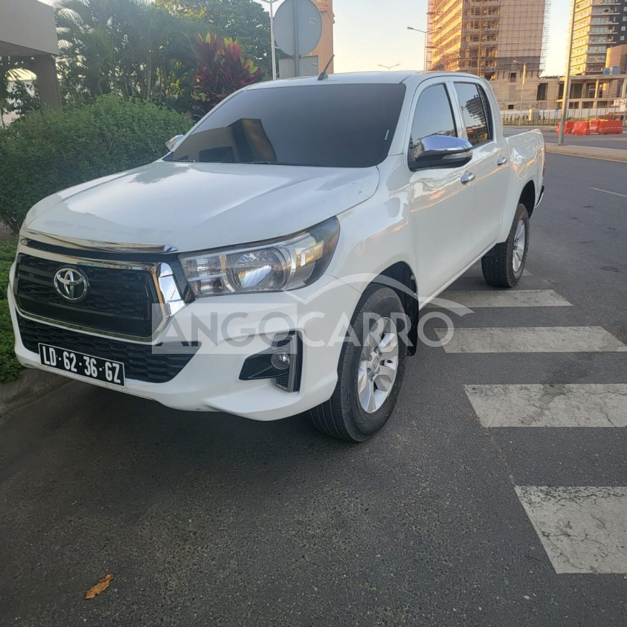 Toyota Hilux 2016 (Diesel) - Angocarro