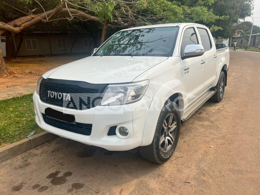Toyota Hilux 2016 (Diesel) - Angocarro