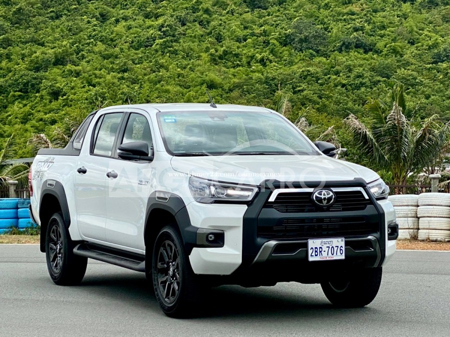 Toyota Hilux 2022 (Diesel) - Angocarro