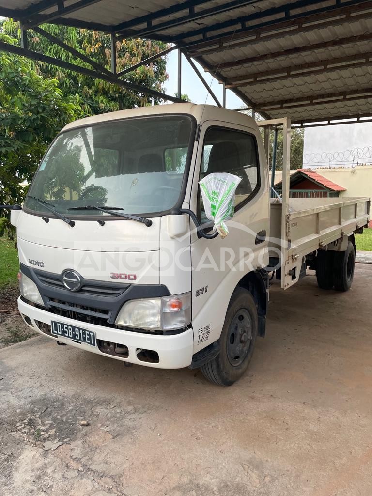 Toyota Hino 2014 (Diesel) - Angocarro