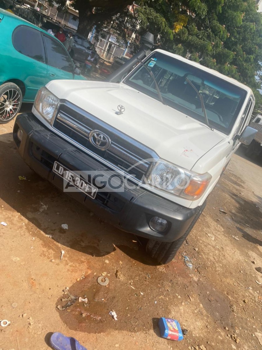 Toyota HZ 2014 (E85) - Angocarro