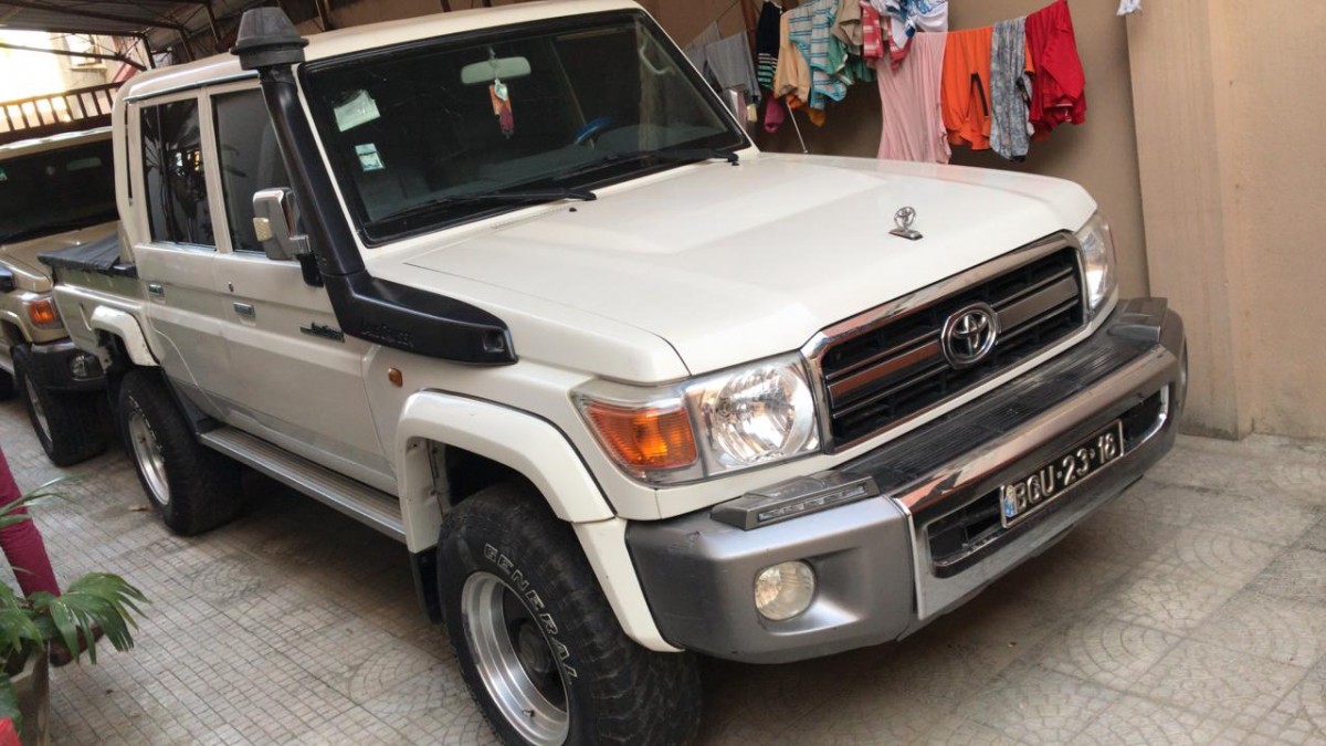 Toyota HZ 2017 (Diesel) - Angocarro