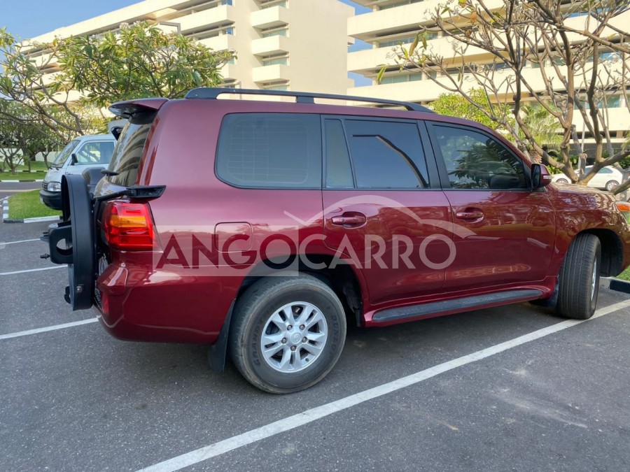 Toyota Land Cruiser 2011 (Diesel) - Angocarro