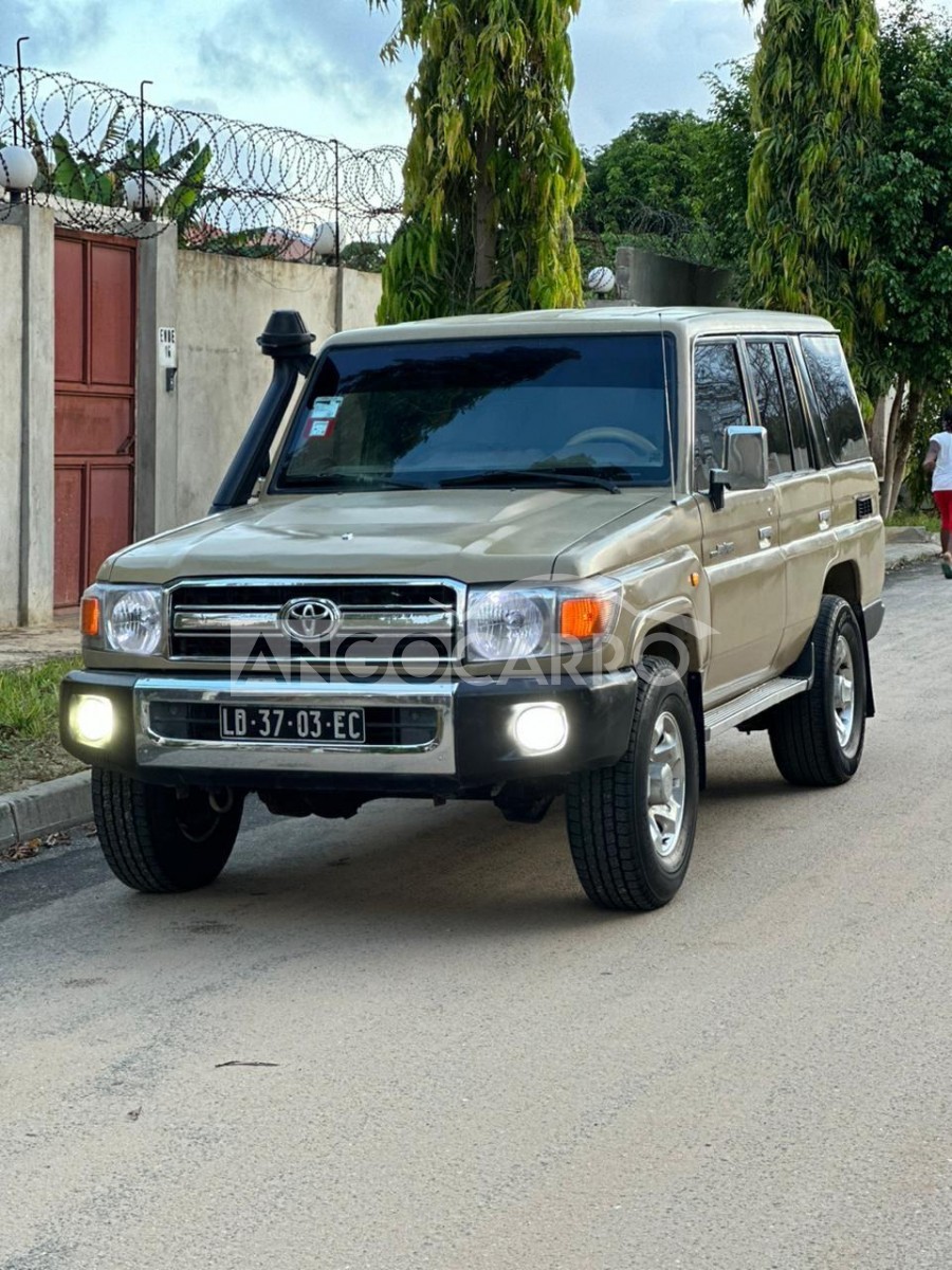 Toyota LX 10 2014 (Diesel) - Angocarro