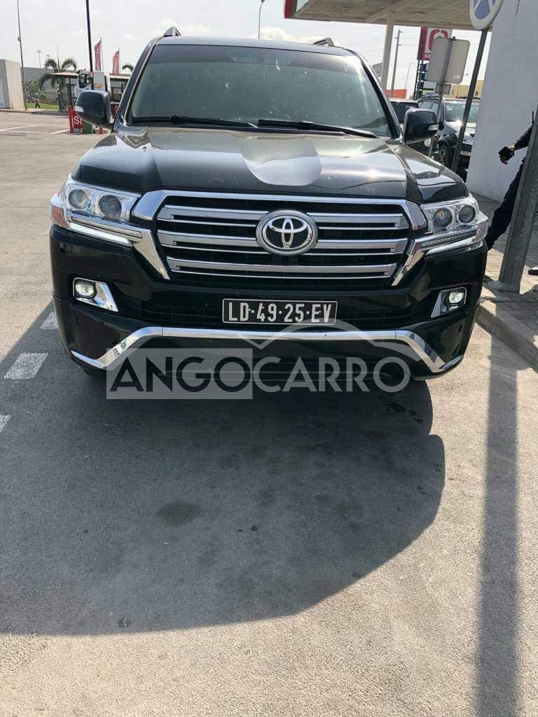 Toyota Land Cruiser 2014 (Gasolina) - Angocarro