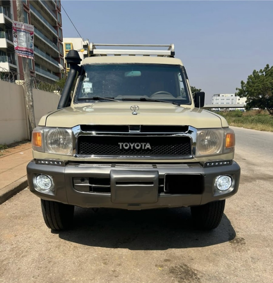 Toyota LX 10 2014 (Diesel) - Angocarro