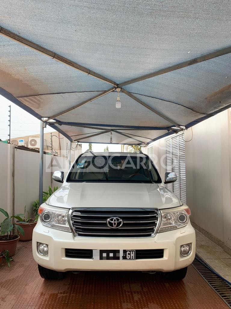 Toyota Land Cruiser 2015 (Gasolina) - Angocarro