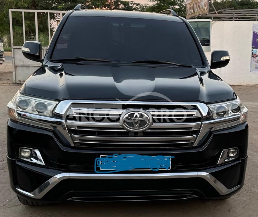 Toyota Land Cruiser 2015 (Gasolina) - Angocarro