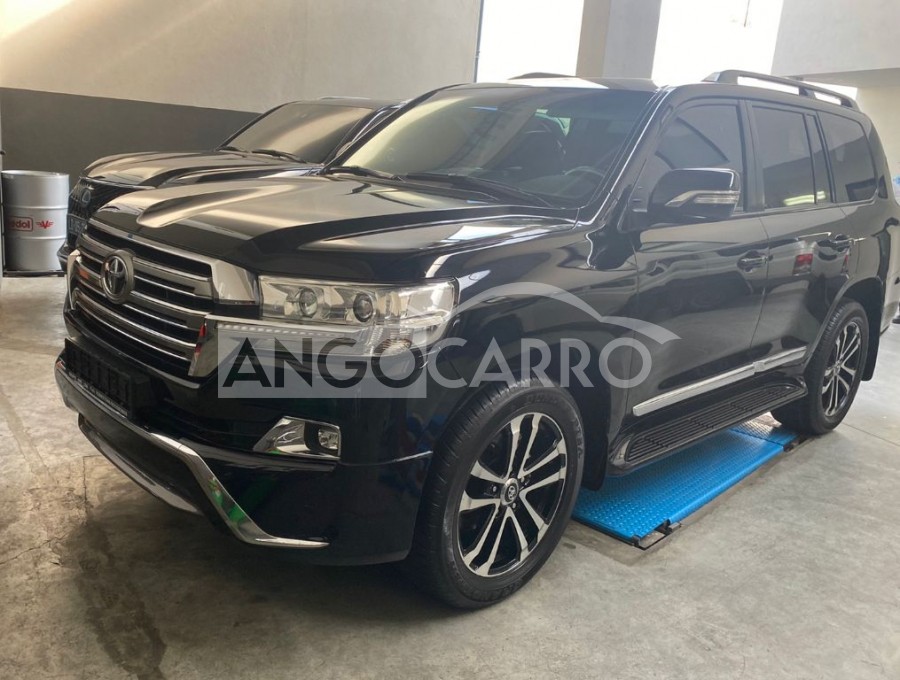 Toyota Land Cruiser 2017 (Diesel) - Angocarro