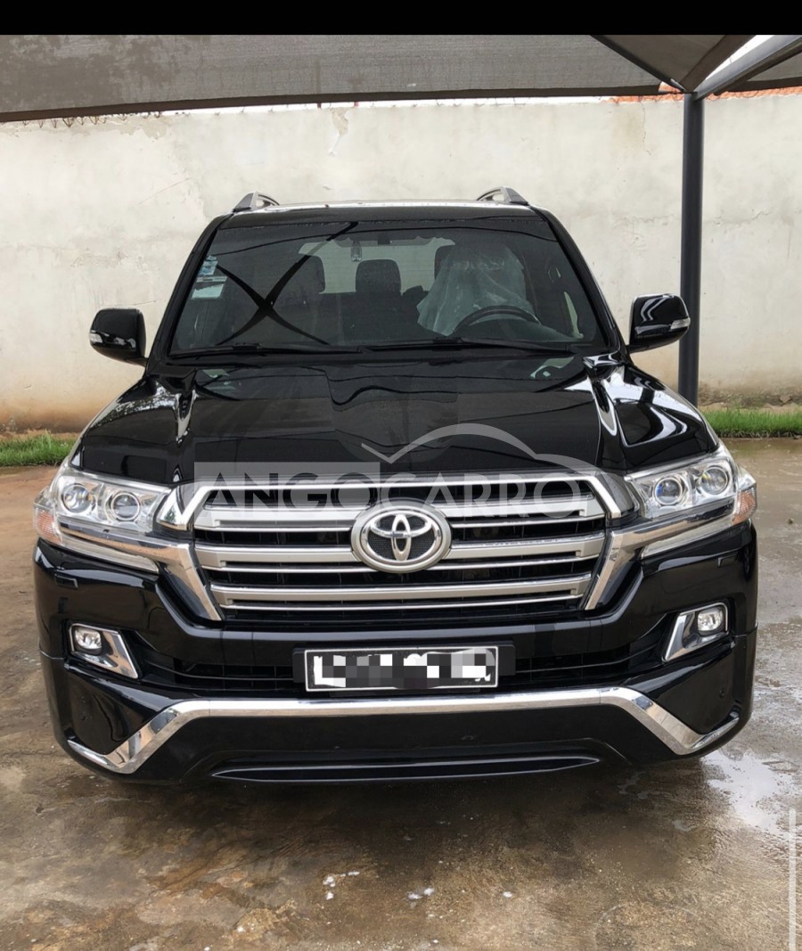 Toyota Land Cruiser 2018 (Diesel) - Angocarro
