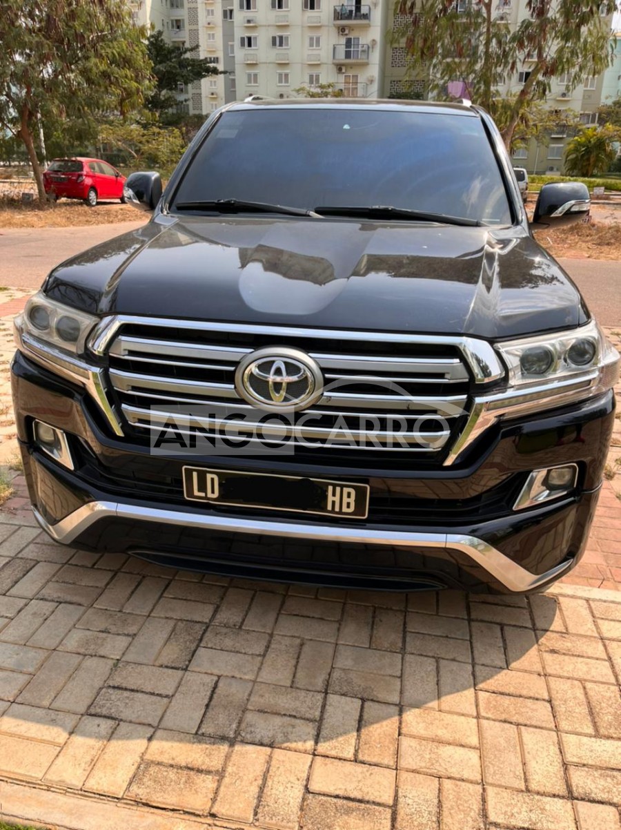 Toyota Land Cruiser 2018 (Gasolina) - Angocarro