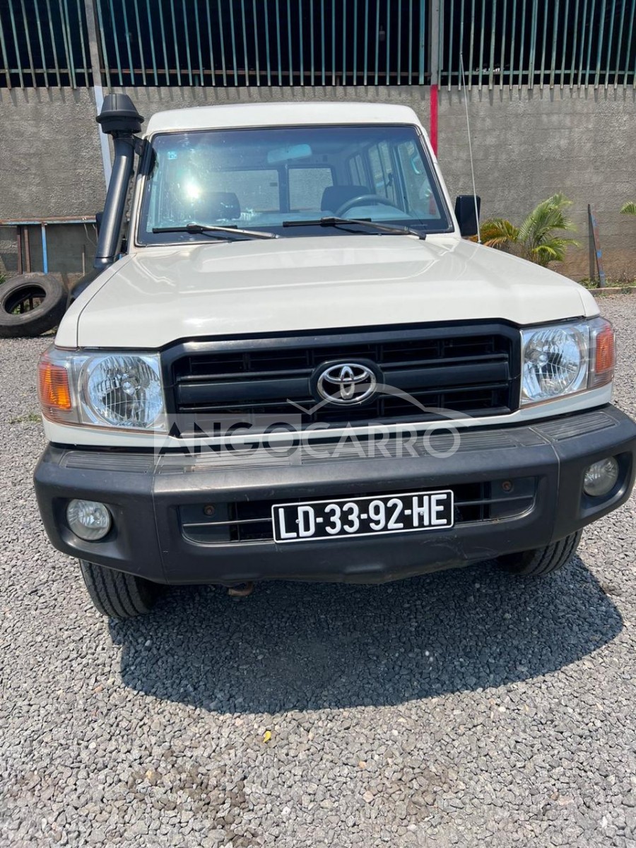 Toyota Land Cruiser 2020 (Diesel) - Angocarro