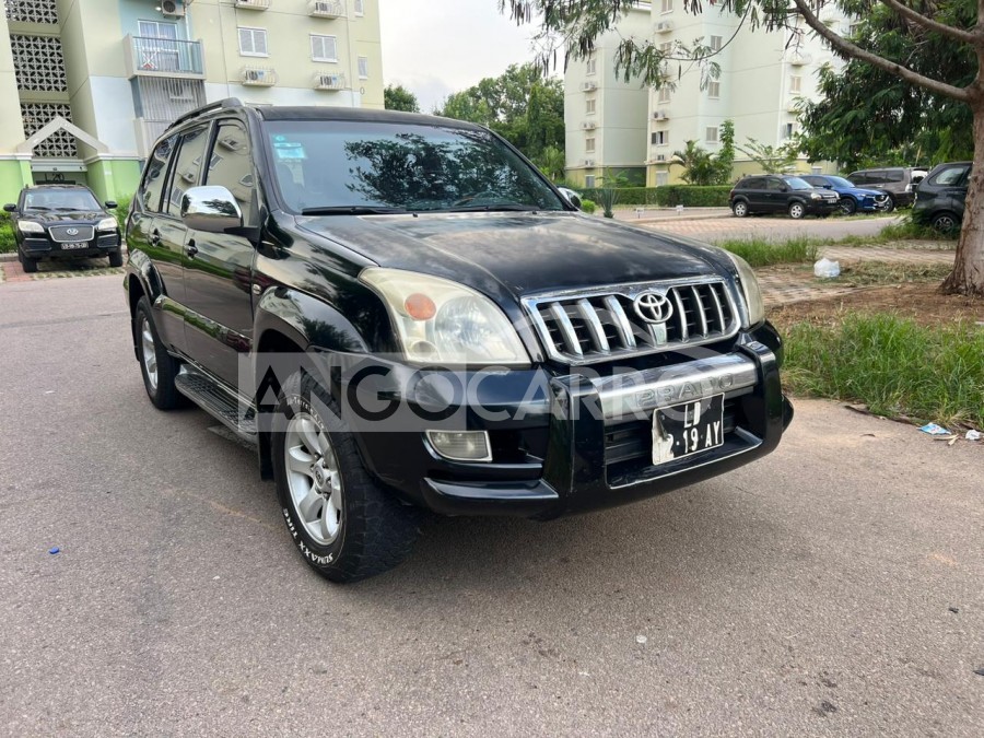 Toyota Land Cruiser Prado 2000 (Gasolina) - Angocarro