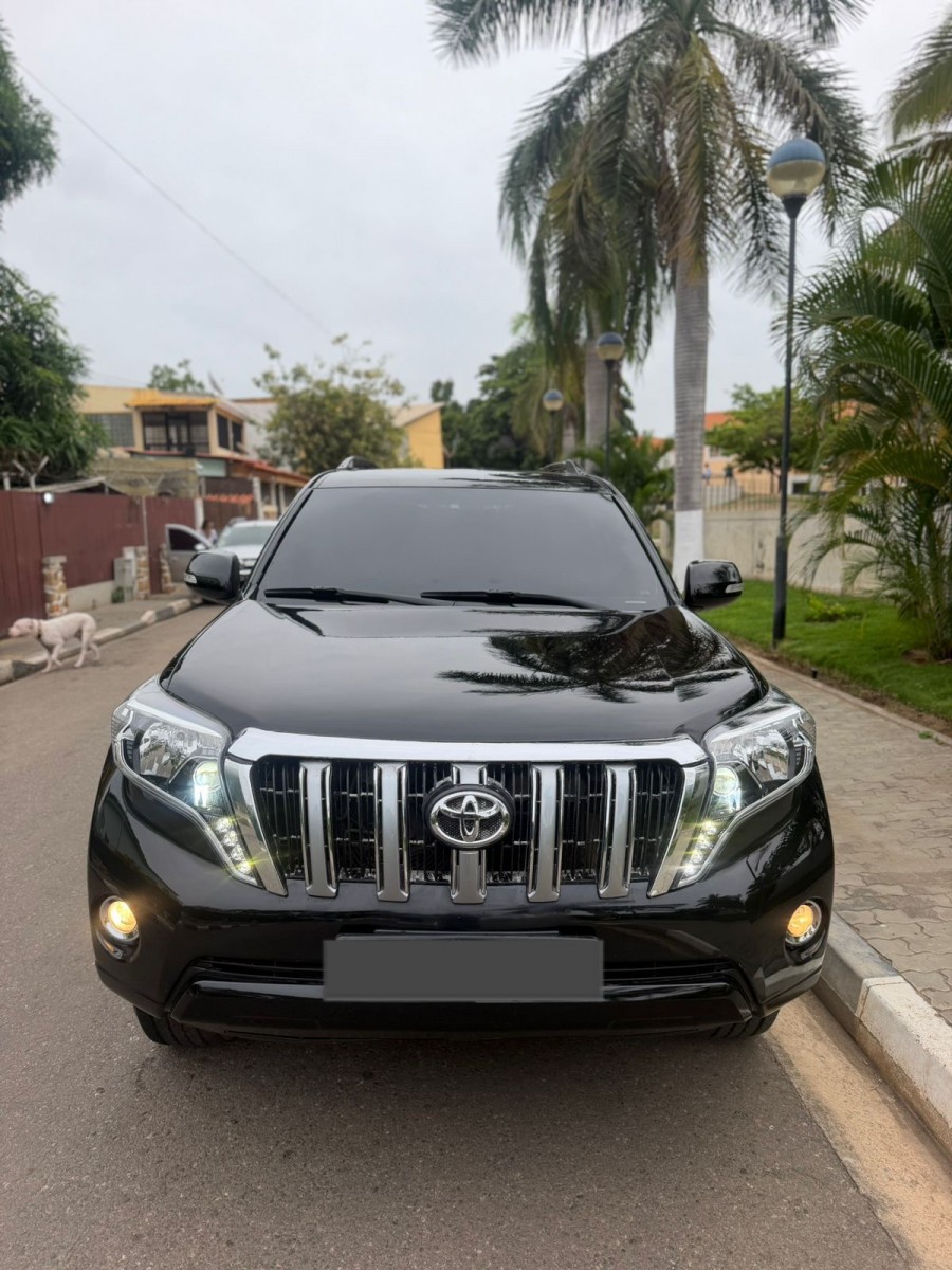 Toyota Land Cruiser Prado 2013 (Diesel) - Angocarro