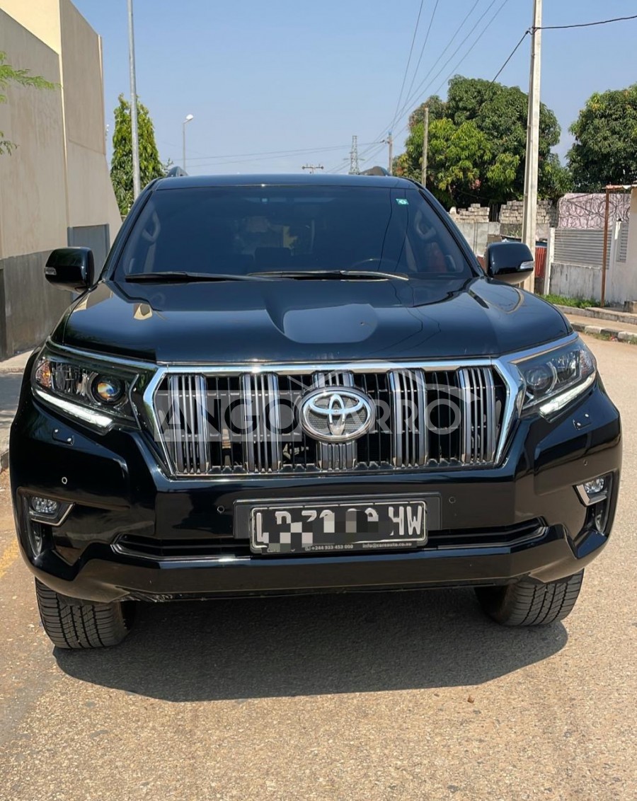 Toyota Land Cruiser Prado 2019 (Gasolina) - Angocarro