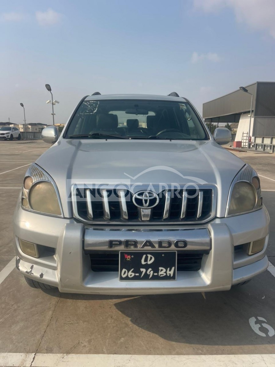Toyota Prado 2011 (Diesel) - Angocarro